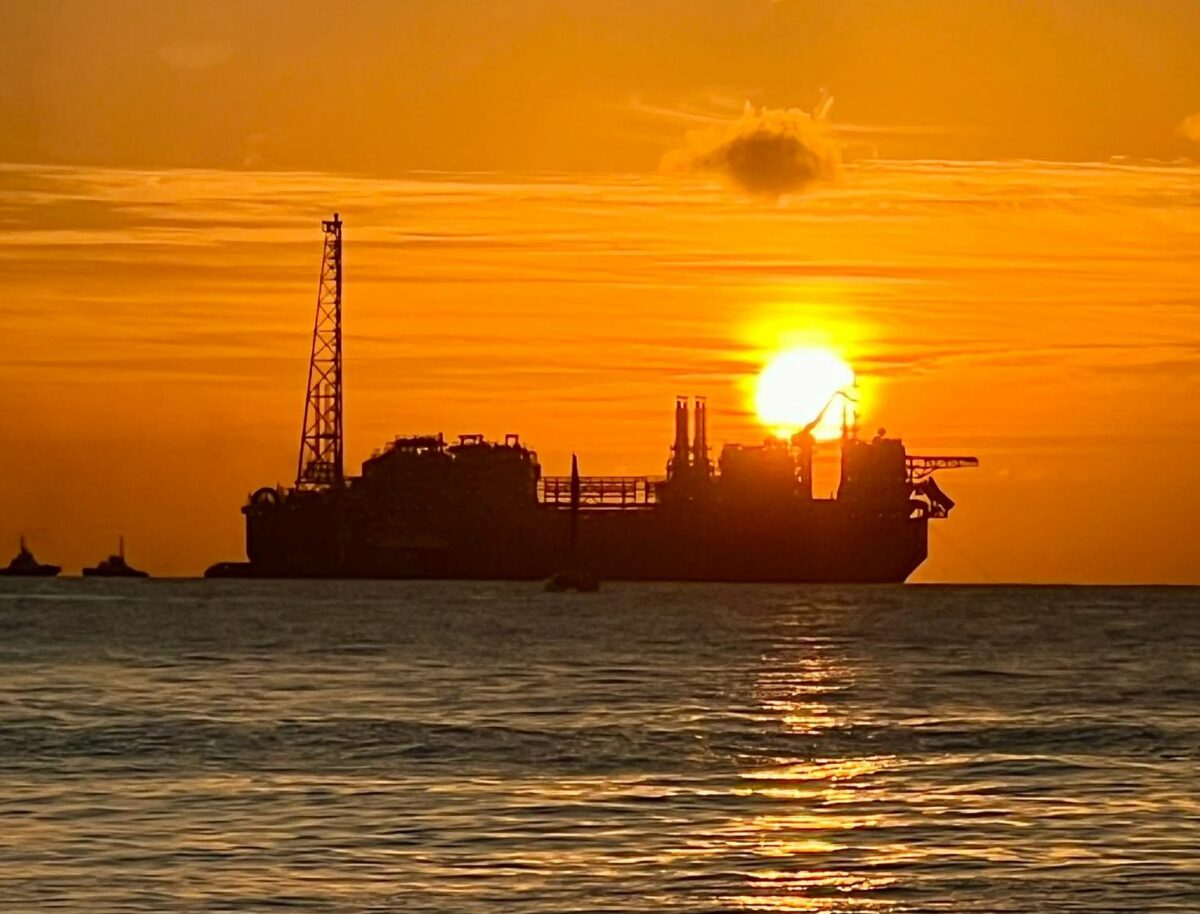 Todo preparado para la maniobra del buque “GTA FPSO” » Puente de Mando ...