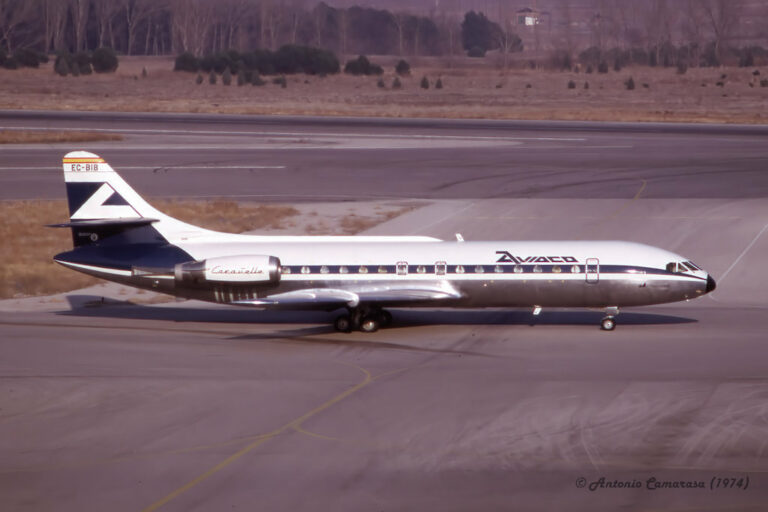 Un avión Caravelle de AVIACO en homenaje a Teowaldo Power » Puente de Mando, por Juan Carlos ...